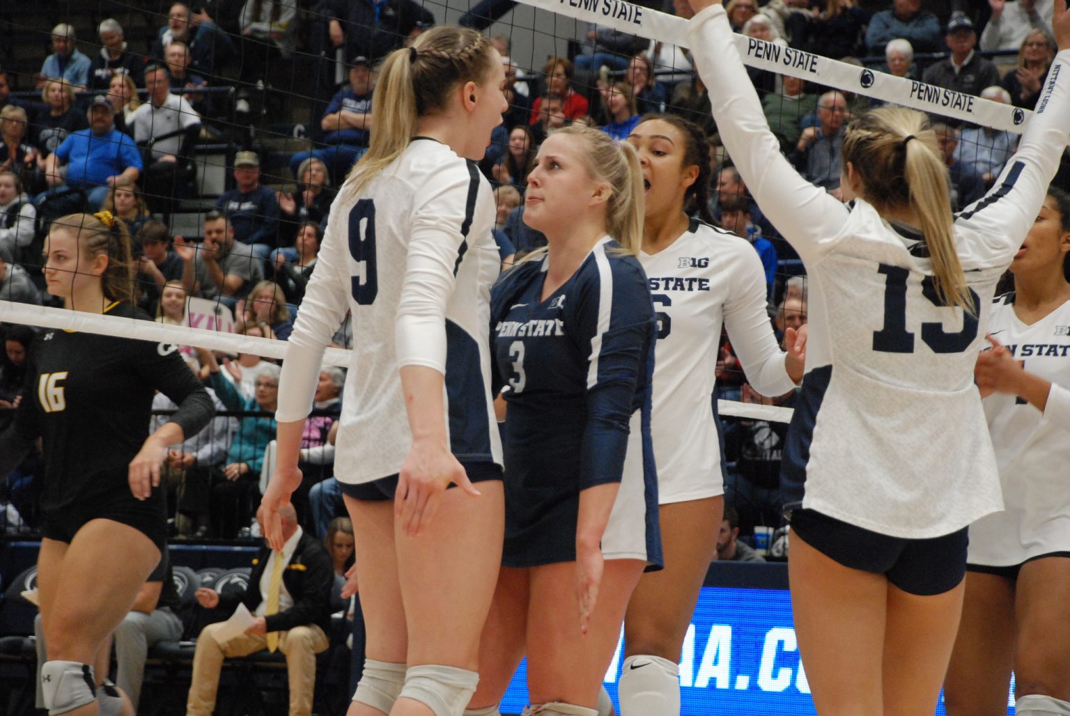 Kendall White, Nia Reed Help USA Volleyball Take Bronze At Pan American ...